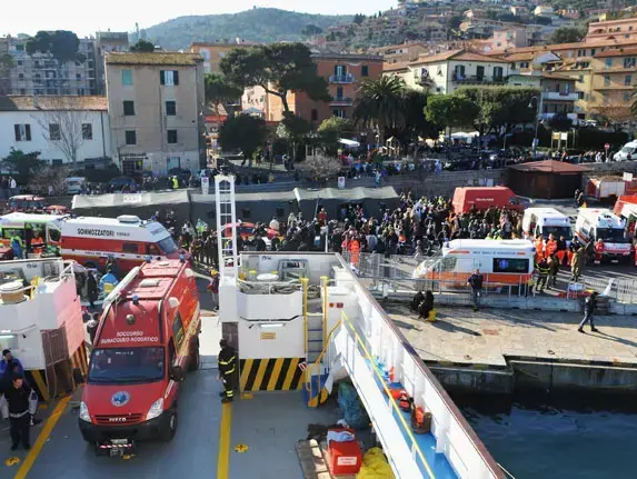 טביעת "הטיטניק האיטלקית": גלריית תמונות - וואלה! חדשות