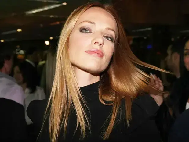 גלית גוטמן מחוייבת - וואלה! סלבס